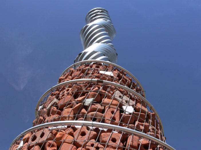 Artist Amplified Series - Archie Bray